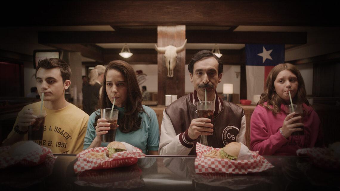 Viaje Todo Robado – Hola Mexico Film Festival